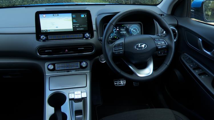 Hyundai kona electric hatchback 100kw premium 39kwh 5dr auto store